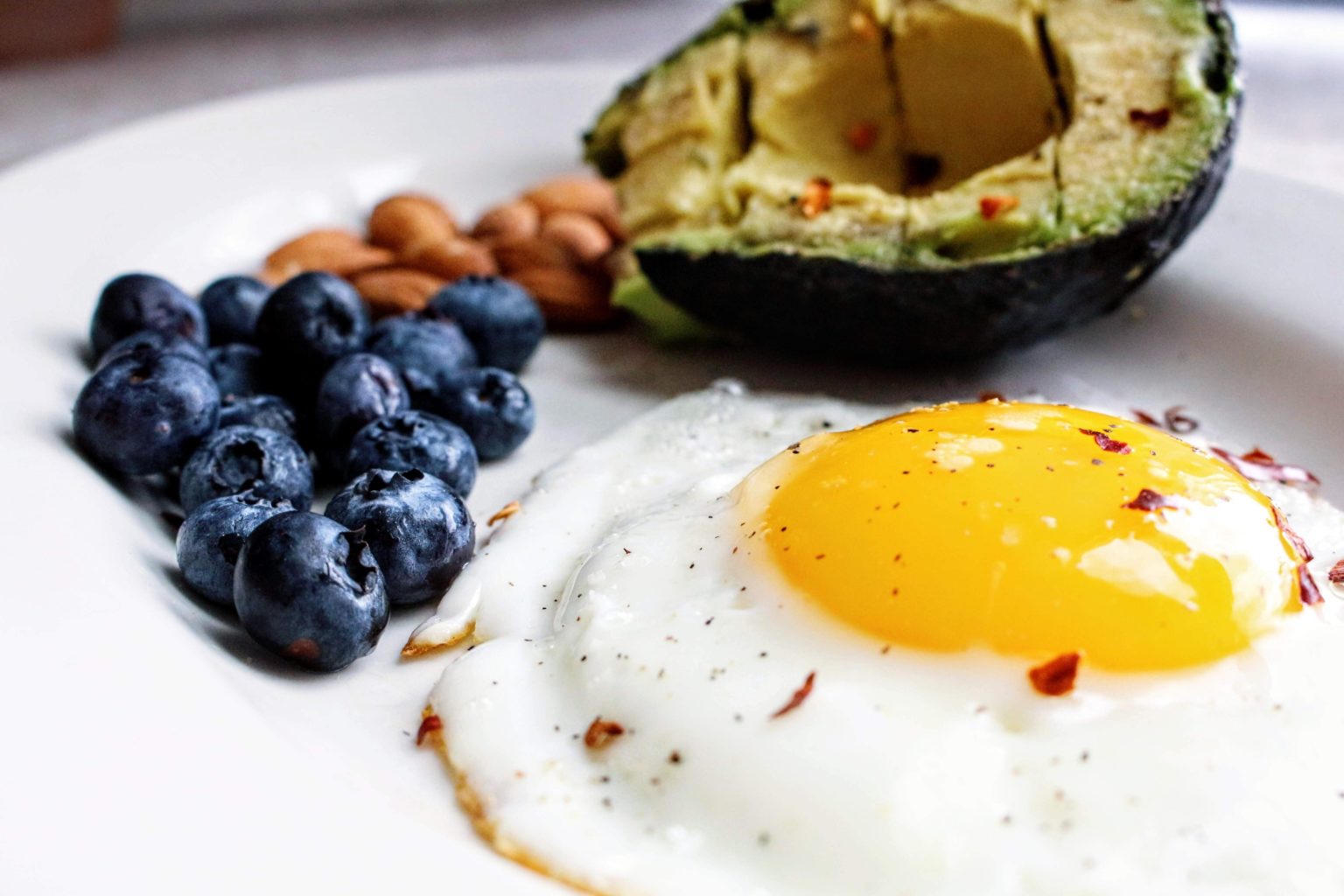 Can't Stick to a Diet? 11 Tips to be More Consistent with Food - Dietitian