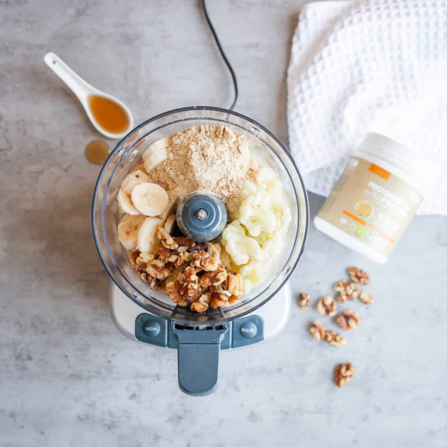 How to Add Protein to Smoothies: 19 Dietitian-Approved Ideas