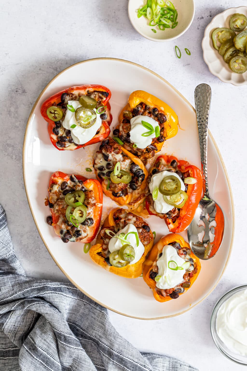 Taco Stuffed Peppers (5 Ingredients)