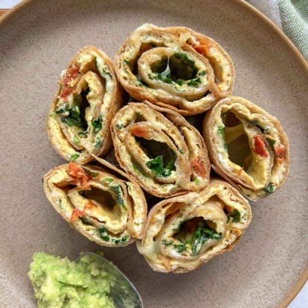 High Protein Breakfast Pinwheels