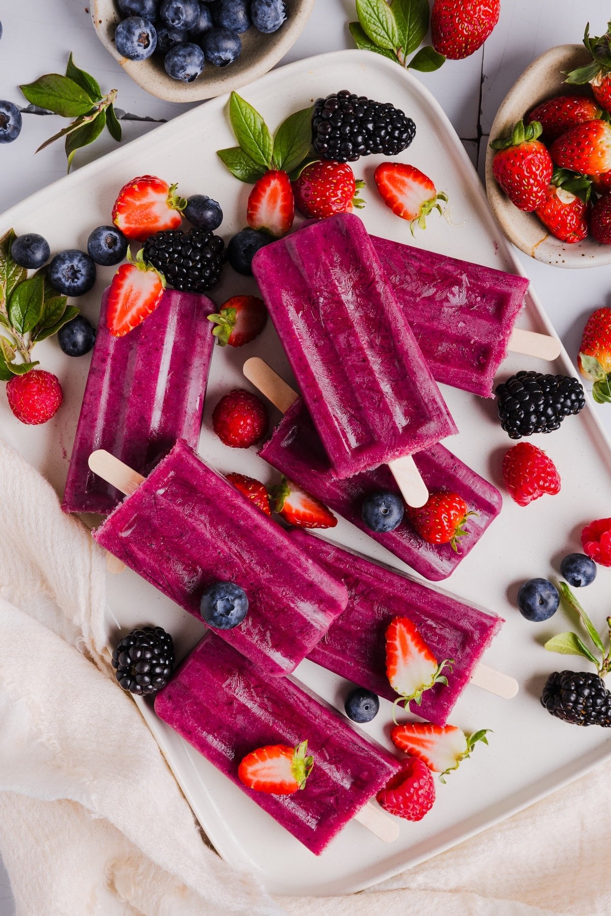 Fruit Smoothie Popsicles — Easy 4-Ingredient Recipe – Real Life ...